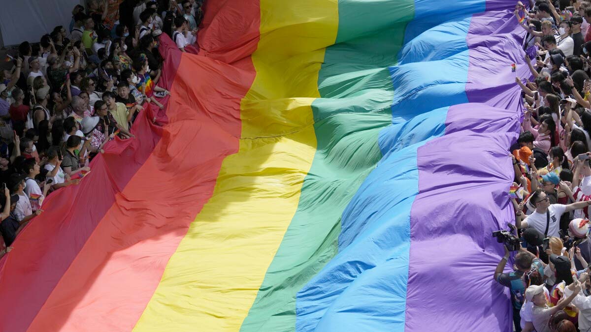 Access Spotlight from Friendly Like Me